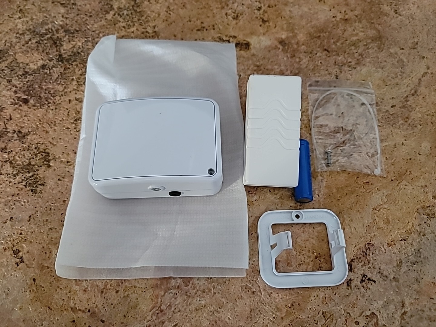 2gig RPTR1-345 345MHz Wireless Indoor Repeater. Used. Tested | eBay