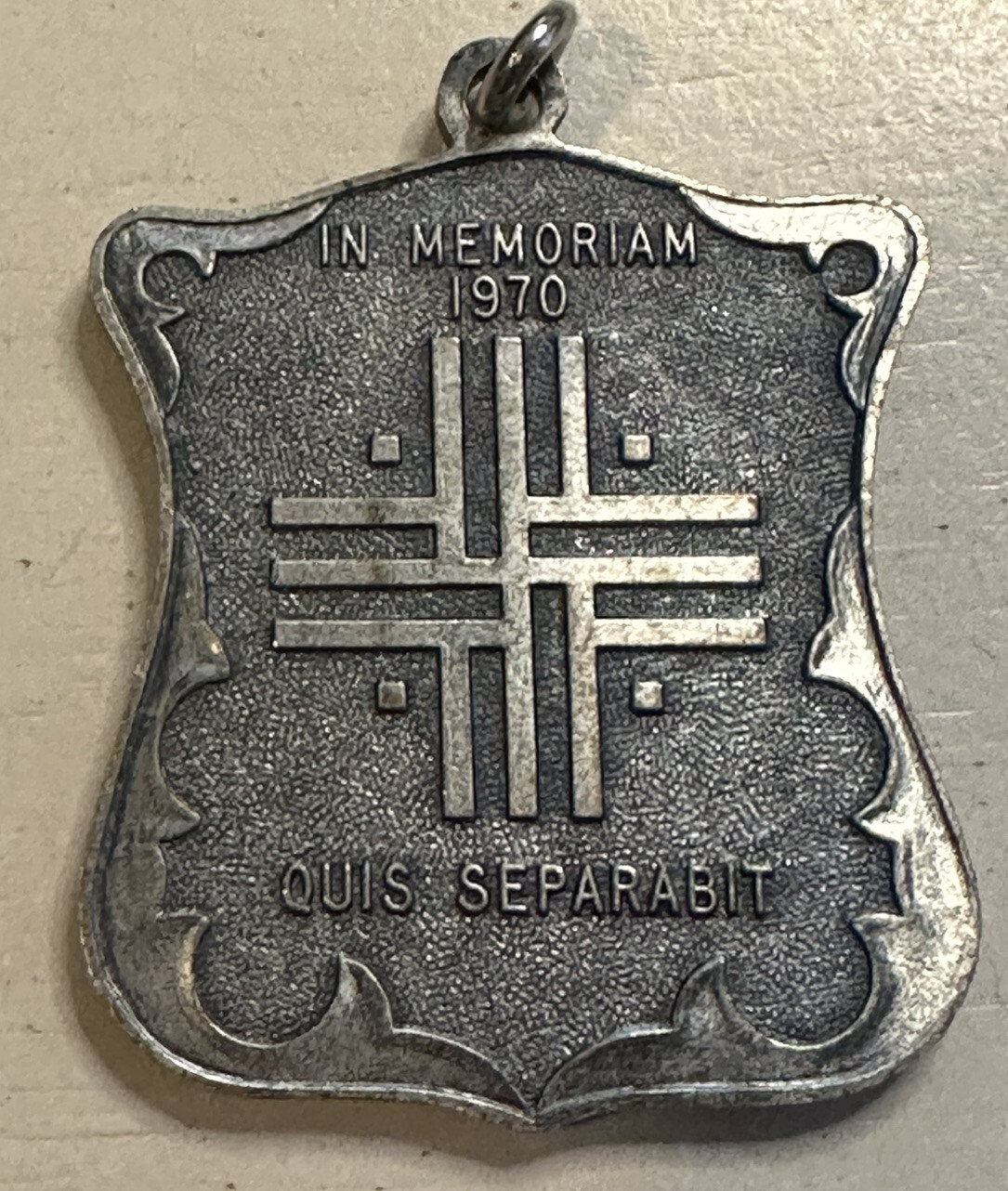 1970 Detroit Police Department Tuebor In Memoriam Quis Separabit Badge ...
