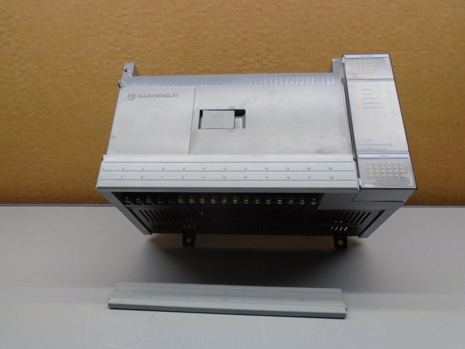 1747-L40E /B frn 6 Allen Bradley SLC 500 PLC 1747L40E N232 | eBay