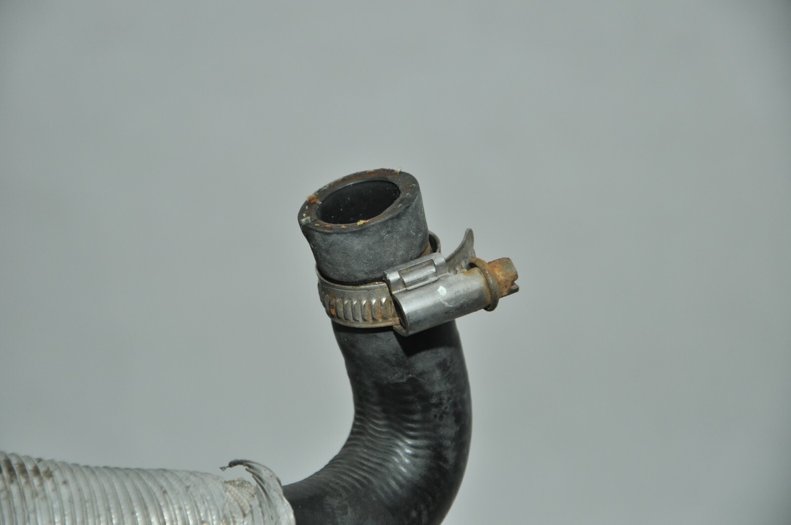 2004-2013 Volvo C30 C70 S40 V50 Radiator Heater Inlet Hose OEM 30636951 ...