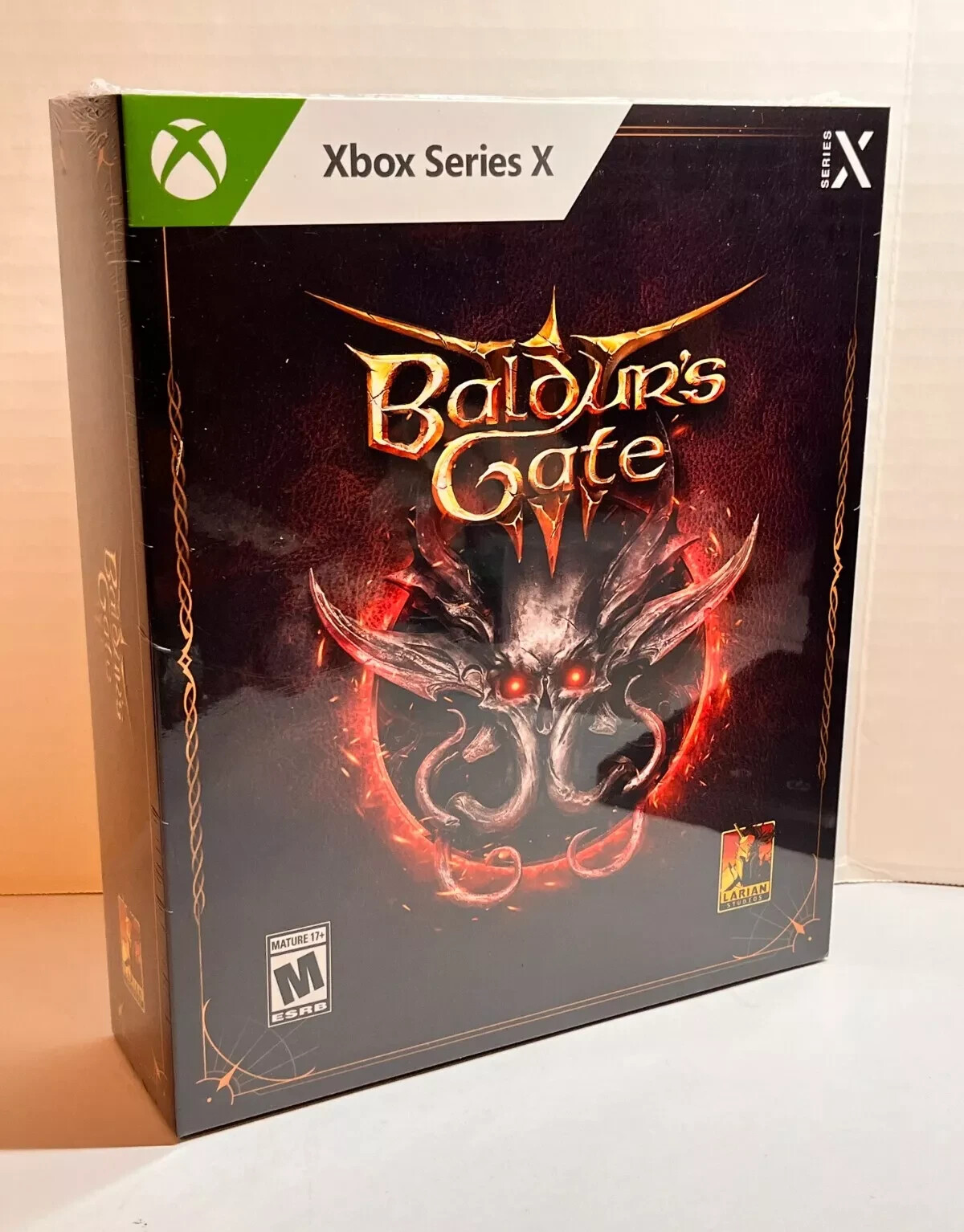 Baldur's Gate 3 Deluxe Edition Xbox Series X PHYSICAL ENGLISH