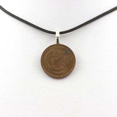 Collier pièce de monnaie Irlande 1 penny. Cordon noir. | eBay