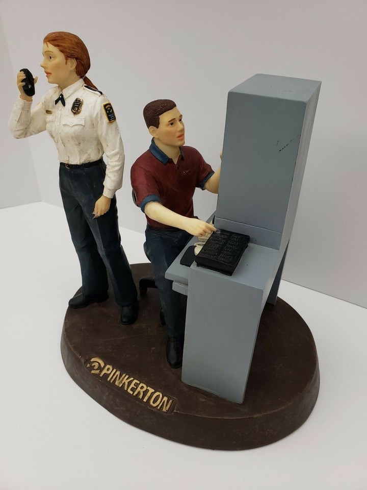 Pinkerton Security Statue Figure - Rare - 10Inch - Police/Guard ...
