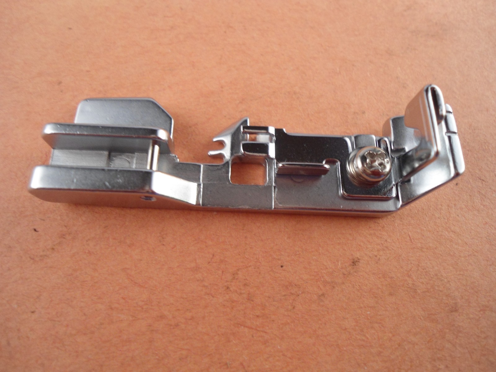 Genuine Juki Cording Foot, MO-1000 Series Jet Air Overlock Serger | eBay