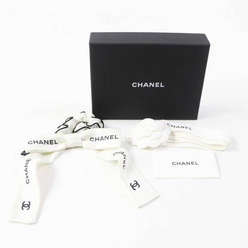 CHANEL AA8926 23P logo Coco mark 100% silk ribbon scrunchie hair tie ...