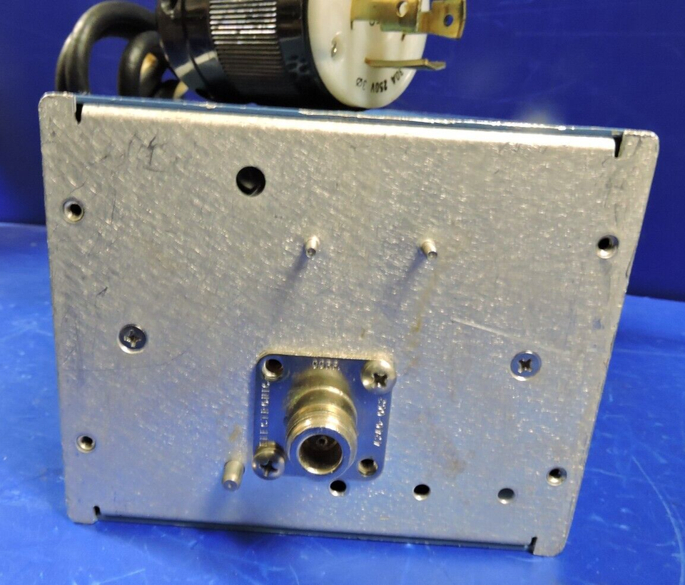 AMAT 0190-15594 Applied Materials 250W 13.56MHz RF Generator / Comdel ...