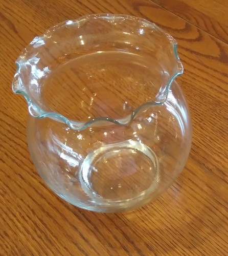 Ruffle Scalloped Fluted Rim Clear Glass Round Fish Bowl Flower Vase ...