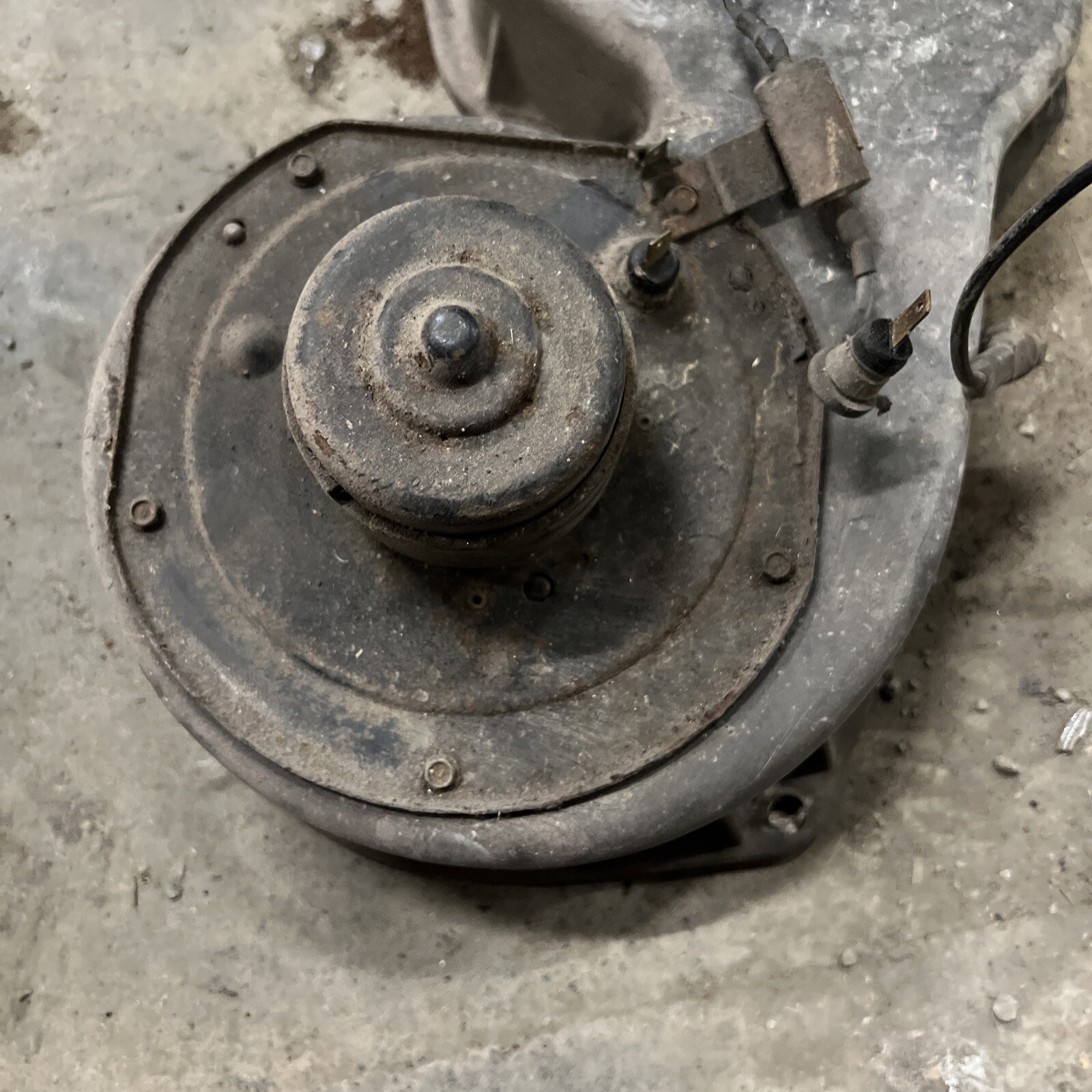 Survivor 1968-77 Corvette Outer Heater Box Blower Case without A/C With ...