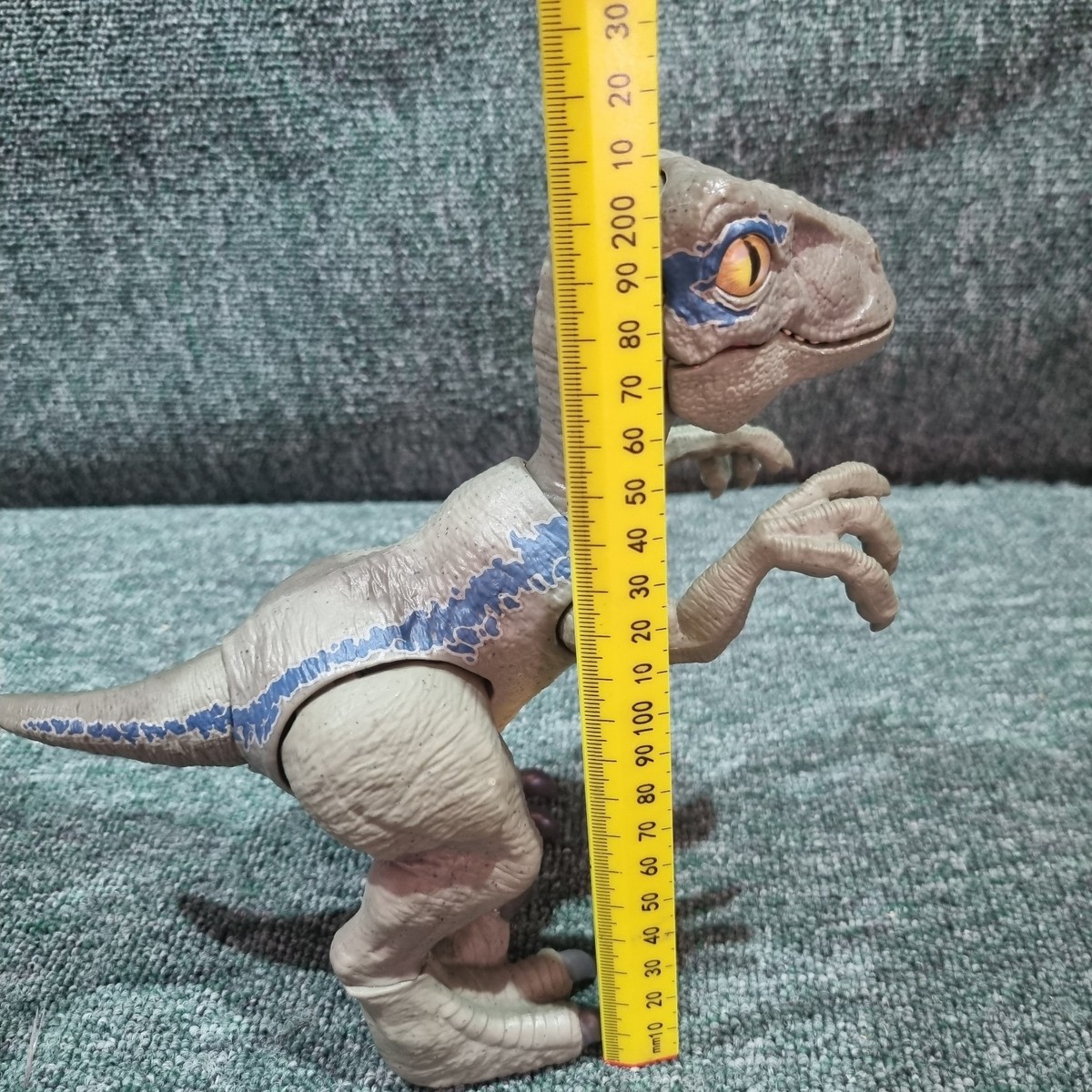 Velociraptor Blue Noise