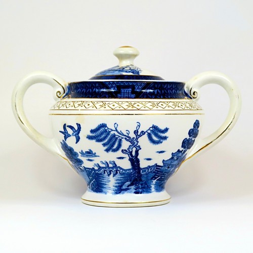 Ironstone Ware Occupied Japan Blue Willow Gold Trim Covered Sugar Bowl ...