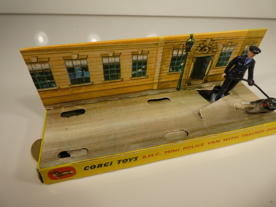 Corgi Toys 448 BMC Mini Police Van Vintage Original Boxed Excellent ...
