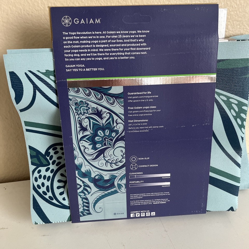 Gaiam Yoga Exercise Mat (2MM) Foldable 68 L X 24 W X2mm Lot Of 2 New | eBay