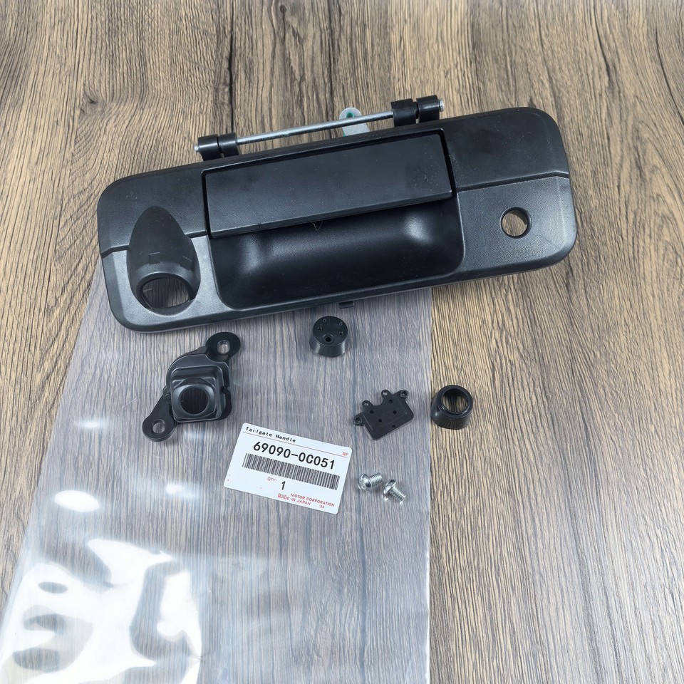 OEM Tailgate Latch Handle For 2007-2013 Toyota Tundra 69090-0C051 US ...
