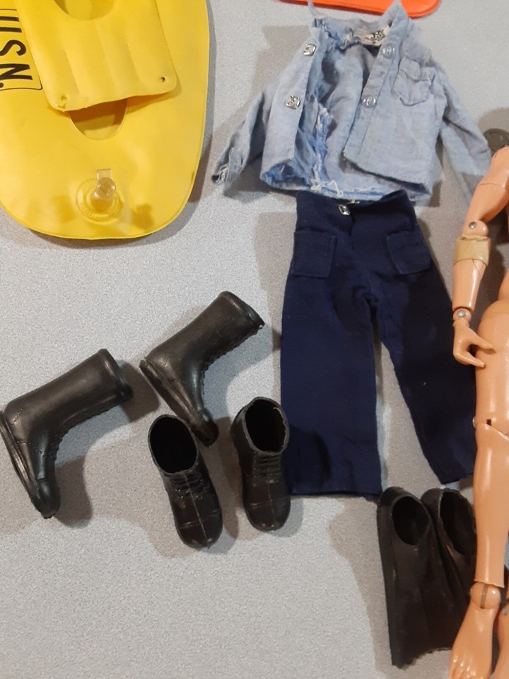 1964 GI JOE FLOCK HAIR/BLUE EYES/BOX/ACCESSORIES AC READ DESCRIPTION | eBay