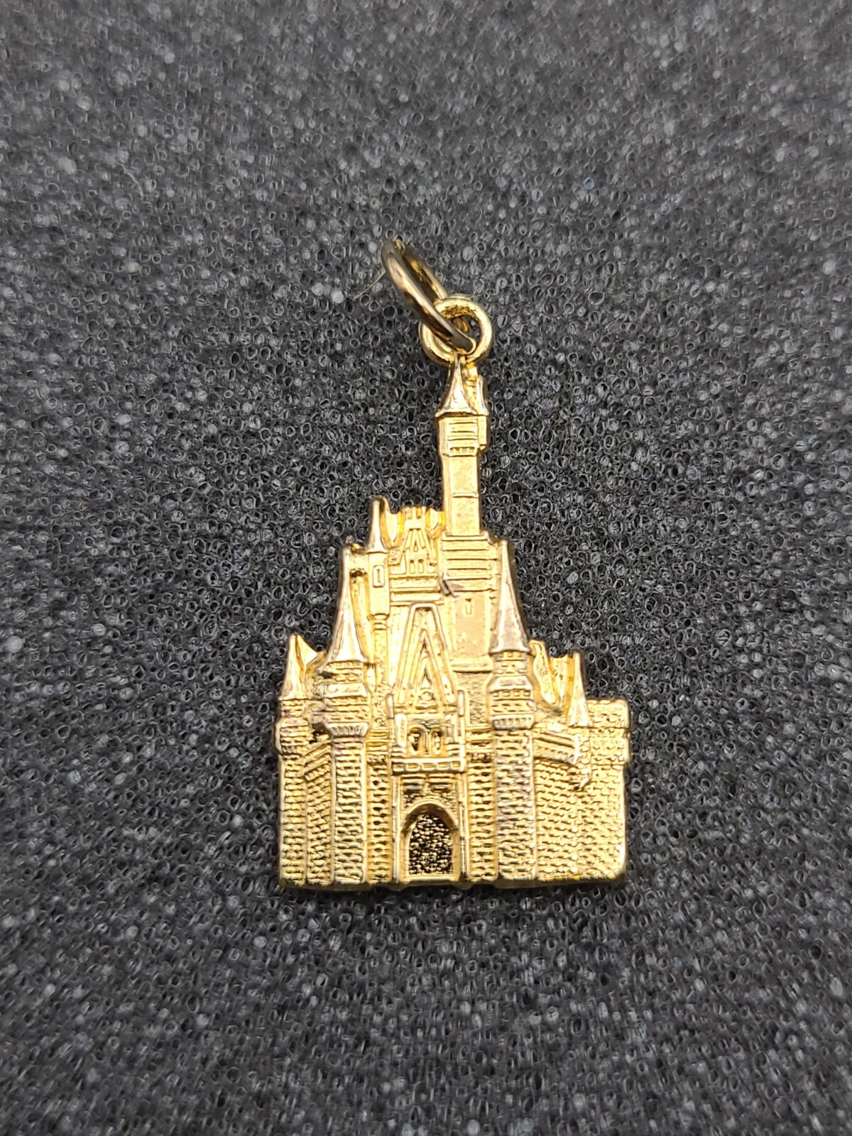 .925 Sterling Silver Disney Cinderellas Castle Charm … - Gem