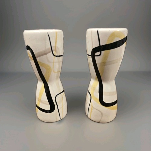 Red Wing Smart Set Salt And Pepper Shakers | eBay