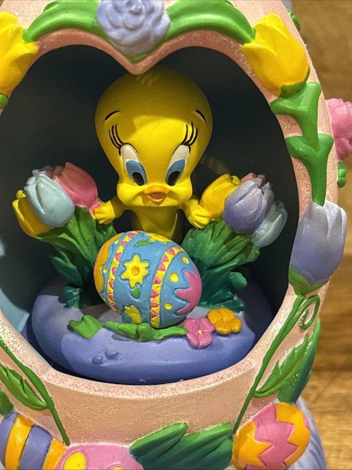 Ultra Rare Tweety Bird Easter Adventure Easter Figure Play Easter ...
