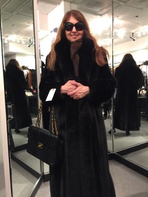 CHICAGO FUR MART SIZE 12.L "52" BRAND NEW RANCH MINK COAT W/FOX TUXEDO ...