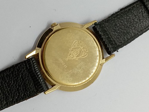 VINTAGE Gucci 3000M Black Cal. ETA 978.002 WORKING WELL Swiss Gold ...