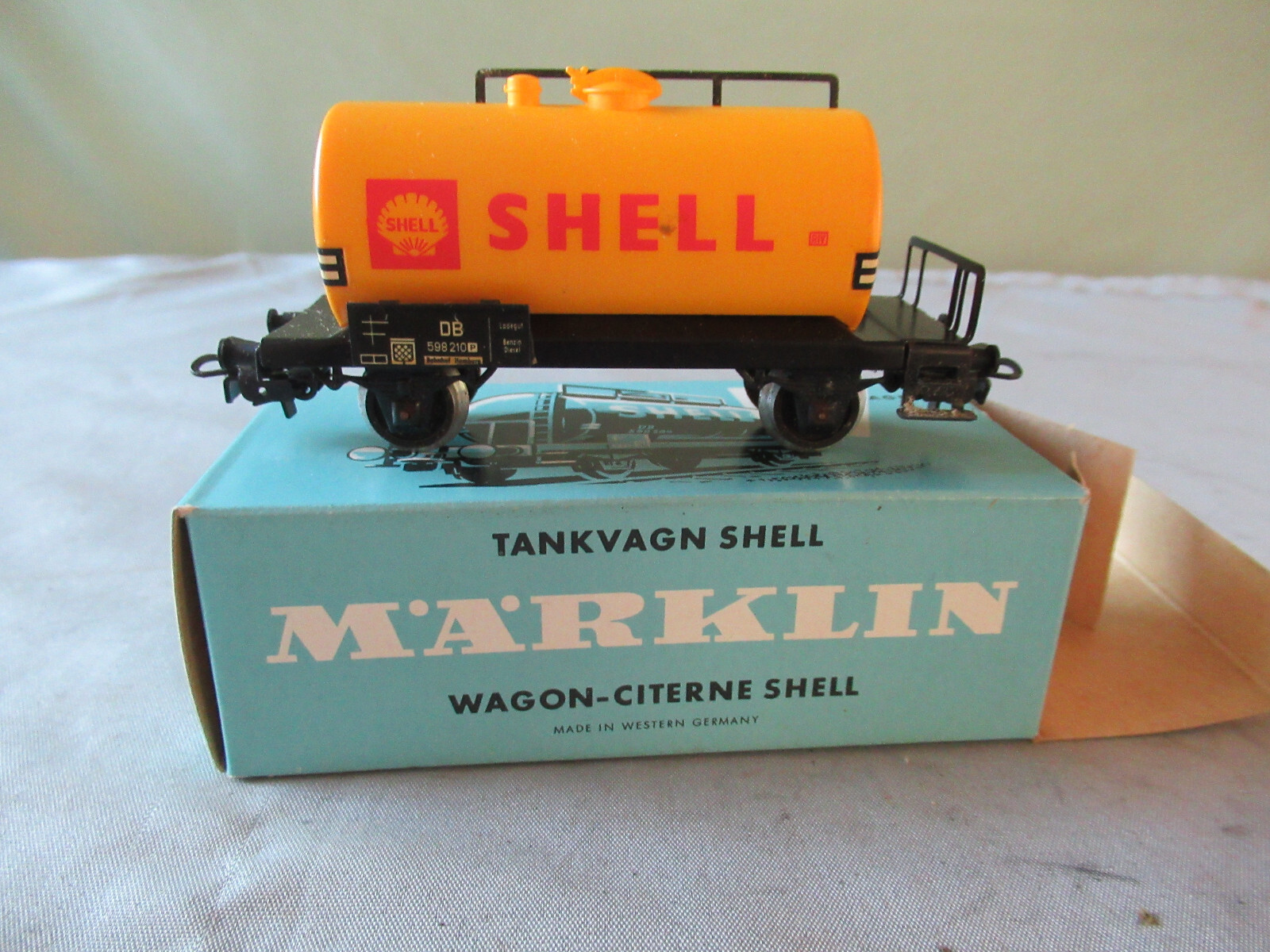 Marklin HO Scale 4502 Shell Tank Wagon (Tankvagn Shell) NIB | eBay