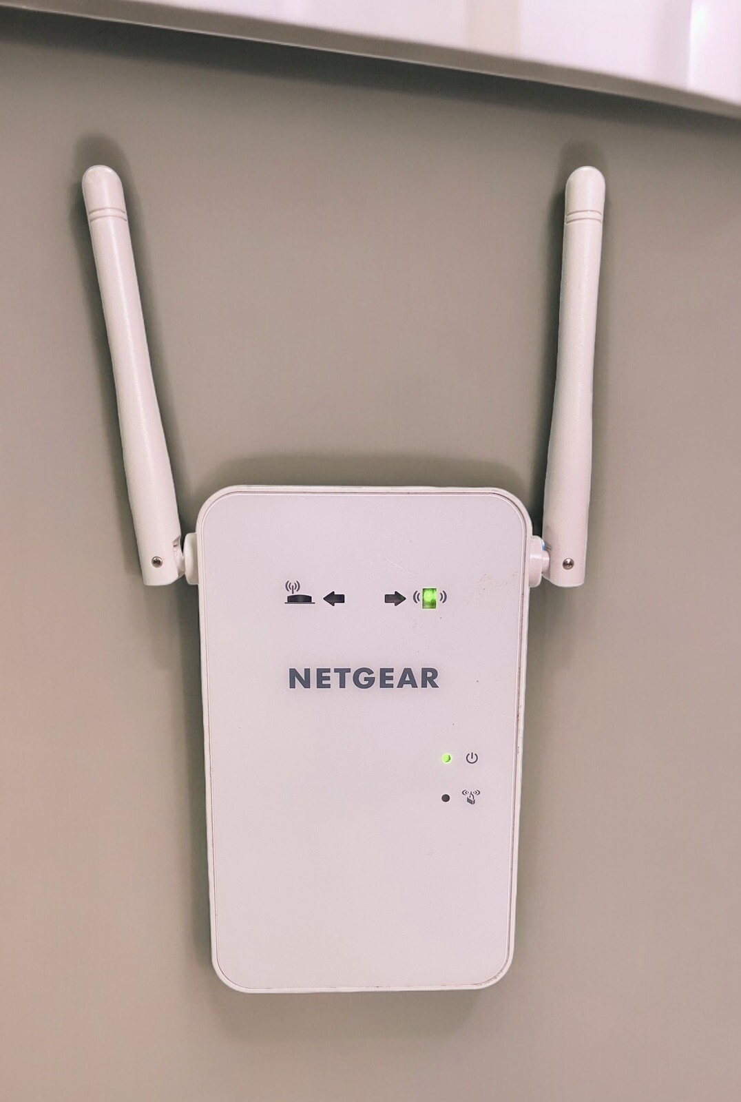 NETGEAR EX6100v2 Dual Band Gigabit AC750 Wi Fi Range Extender White ...