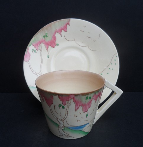A Clarice Cliff "Pink Taormina" Bizarre Conical Open Handled cup ...