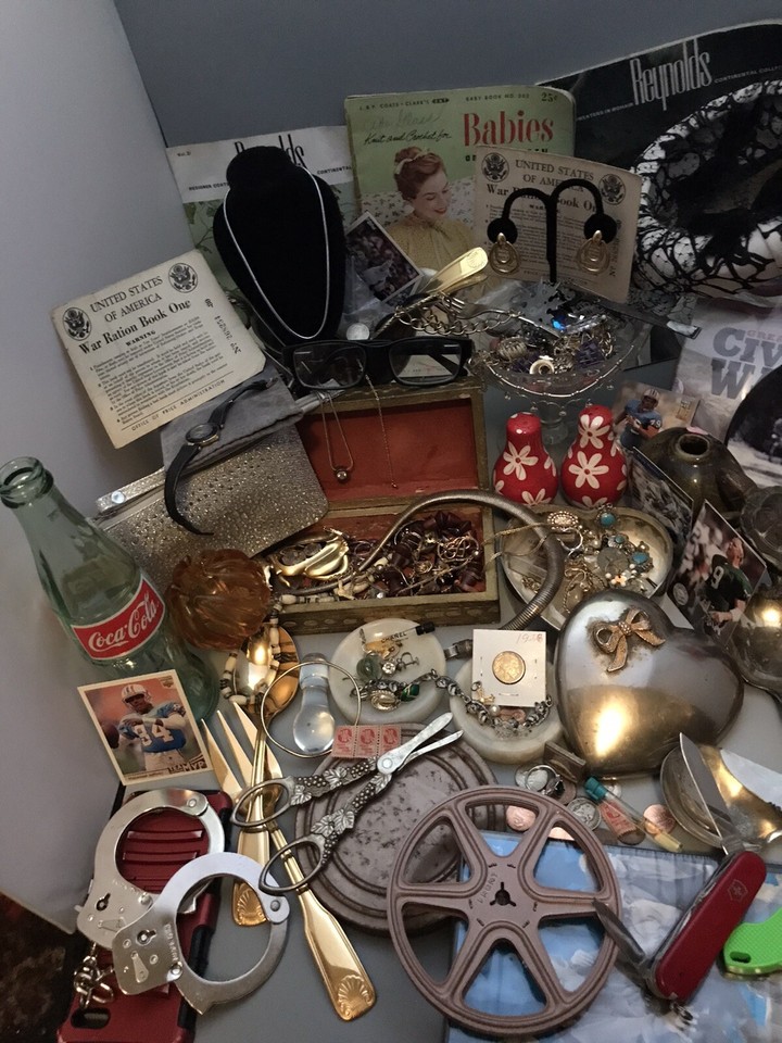 Huge Antique Vintage Junk Drawer Resell And Collectibles Lot $300.00 ...