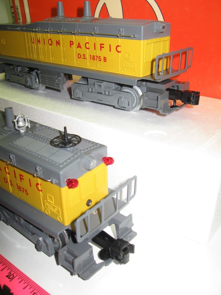 Lionel 6-18939 Union Pacific NW2 Diesel Switcher set | eBay