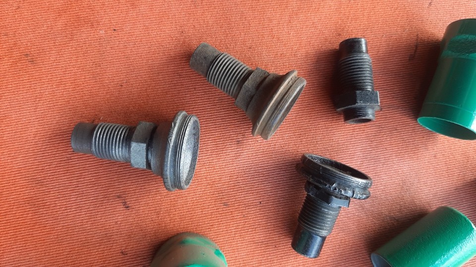 1915-1929 J JD Intake Valve Tappet housing bushing and Valve covers | eBay