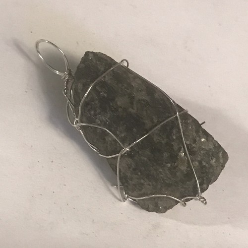 💫 Magnetic SPACE ROCk Meteorite Pendant 🛸 19.1 Grams ADK Blue MNtN Lake ...