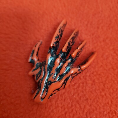 1995 TOYBIZ MARVEL Spiderman Carnage Unleashed red hand accessory ...