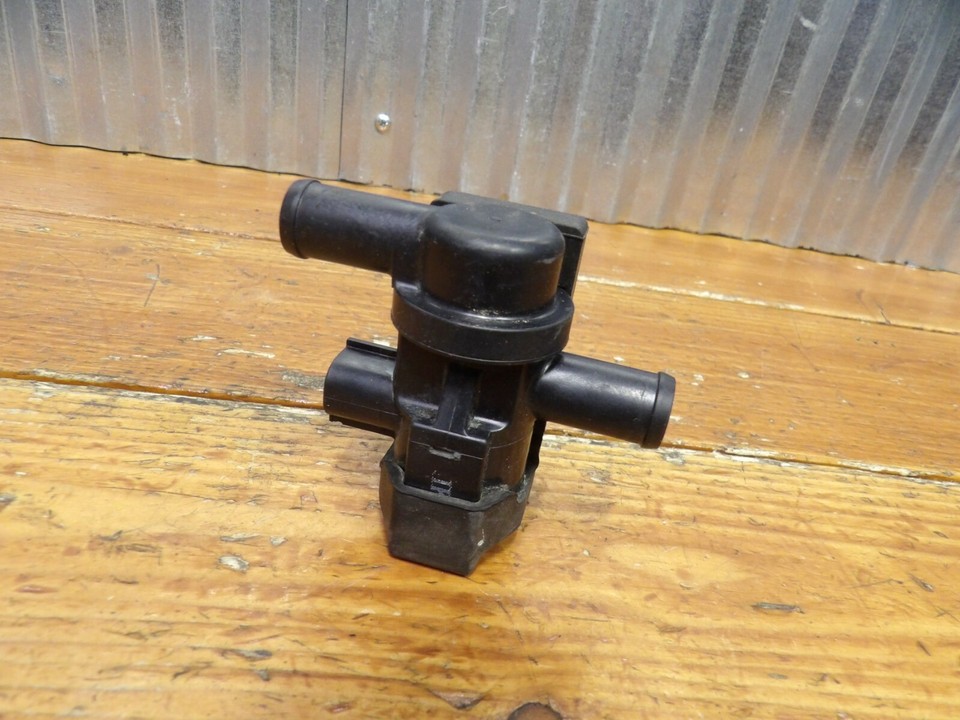 17-21 Kawasaki Z650 & Ninja 650 AIR SWITCH VALVE 16126-0743 | eBay