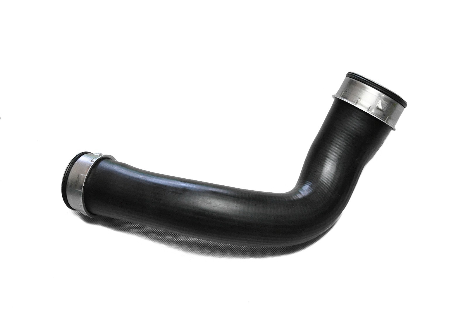INTERCOOLER PIPE TURBO HOSE 7H0145709D | eBay