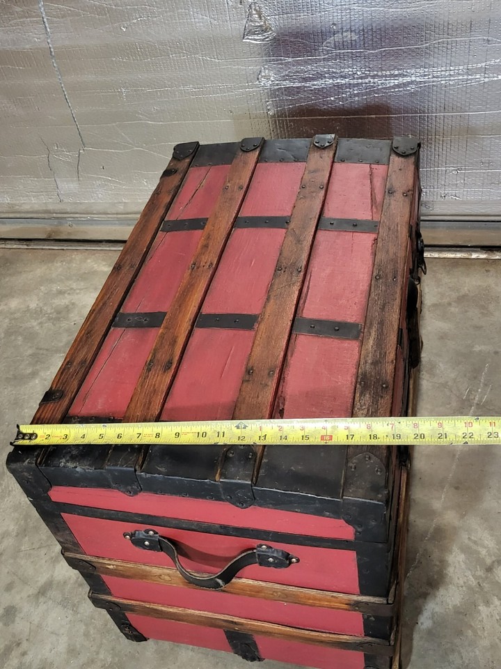 Antique Rolling Victorian Flat Top Steamer Trunk Chest Metal Hardware ...