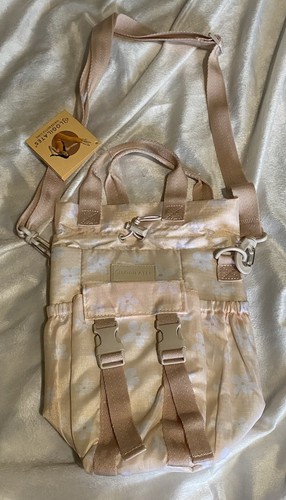 NWT Blogilates Water Bottle Sling Bag Peach/White Floral | eBay