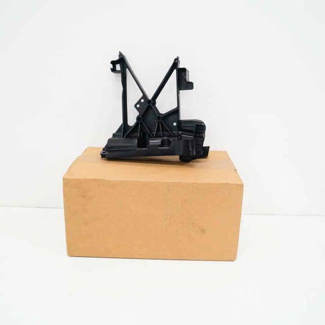 Mercedes-Benz GLC X253 Front Left Console Bracket A2536203900 2017 ...