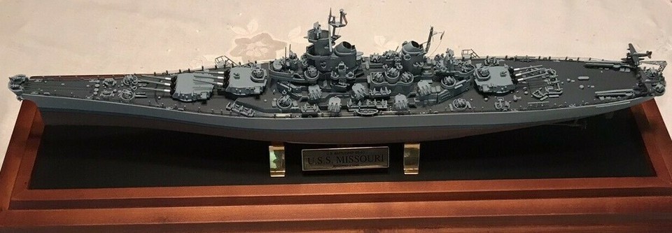 Battleship WW2 USS MISSOURI Metal Hull Model World War 2 Pearl Harbor ...