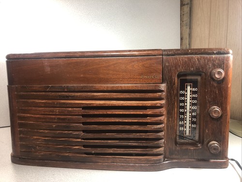 1940s Vintage Philco Tube Radio and Record Player, Wooden Case, Model ...