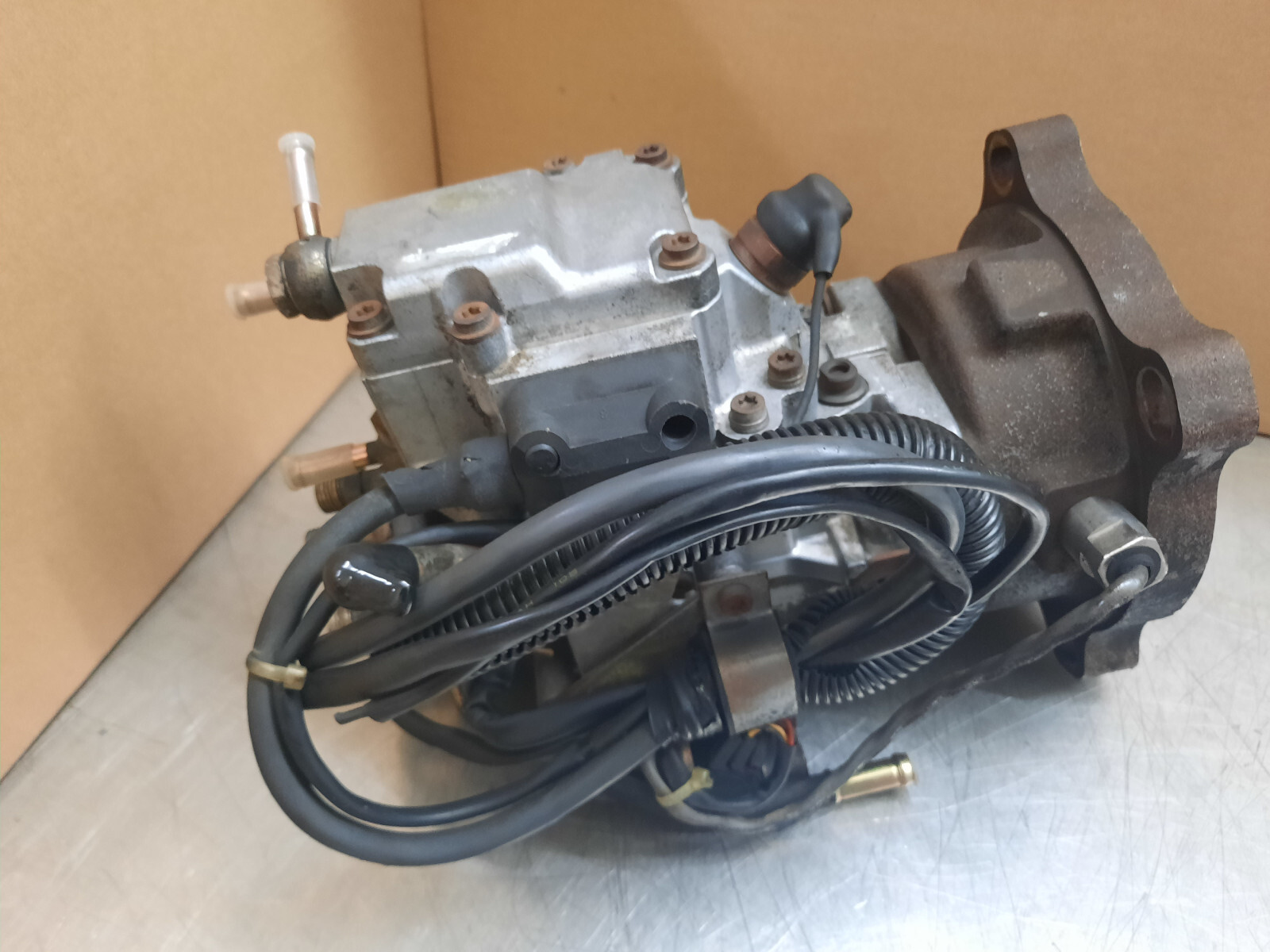Pompe à injection de carburant VRZ Mitsubishi Fuso 6M61 ME131982 109165 ...