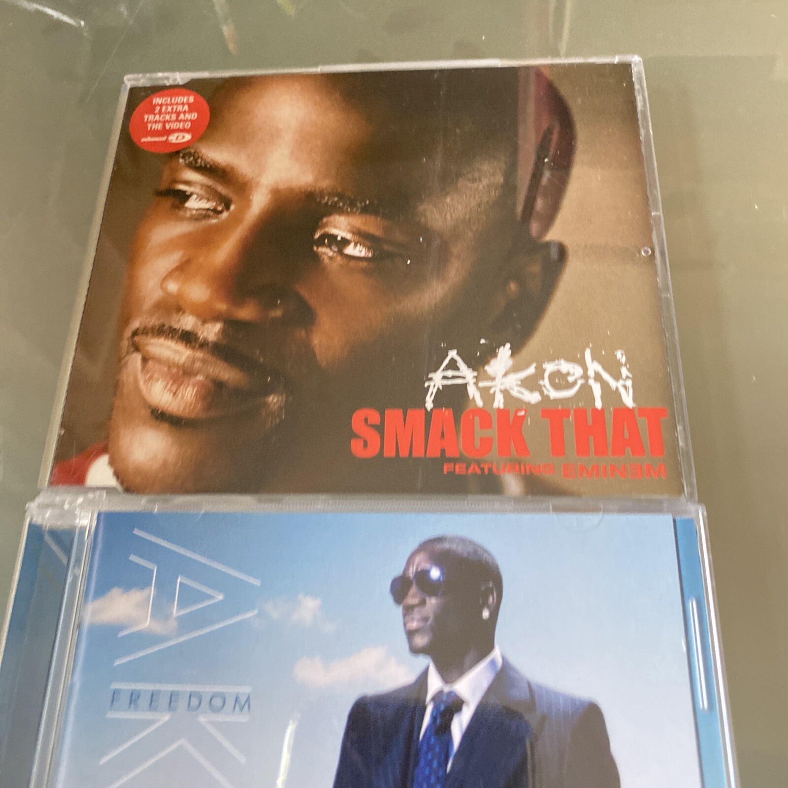 Akon Smack That Album Cover