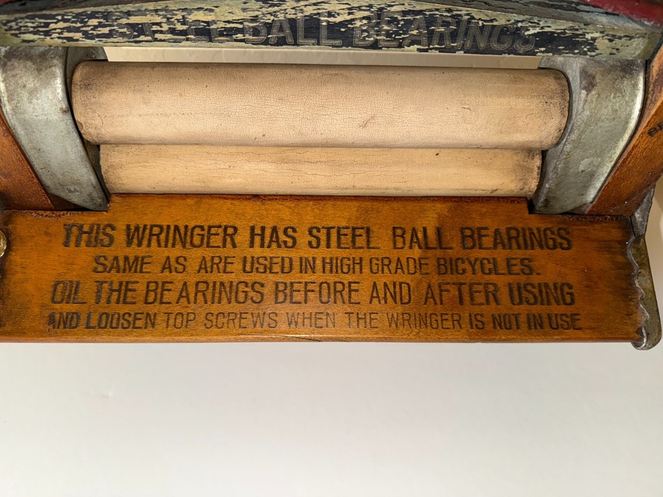 Hand Cranked Clothing Wringer Model 1270 by the American Wringer ...