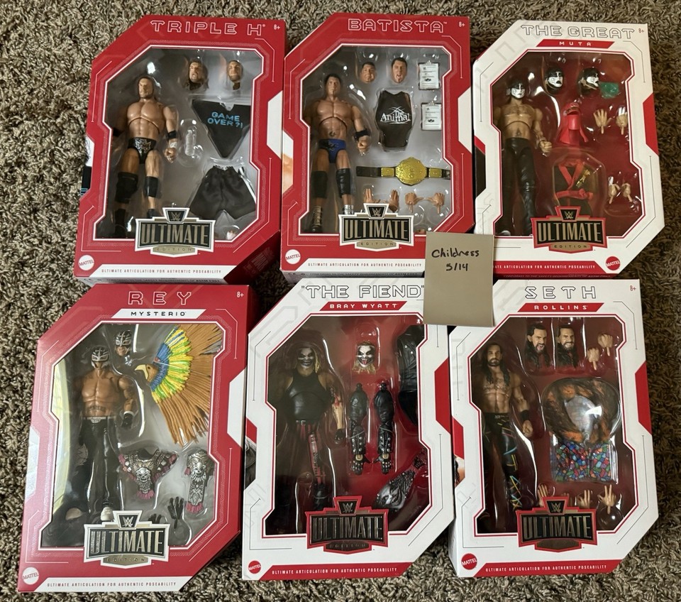 WWE Ultimate Edition Lot 19 Rock Brock Stone Cold Roman Undertaker ...