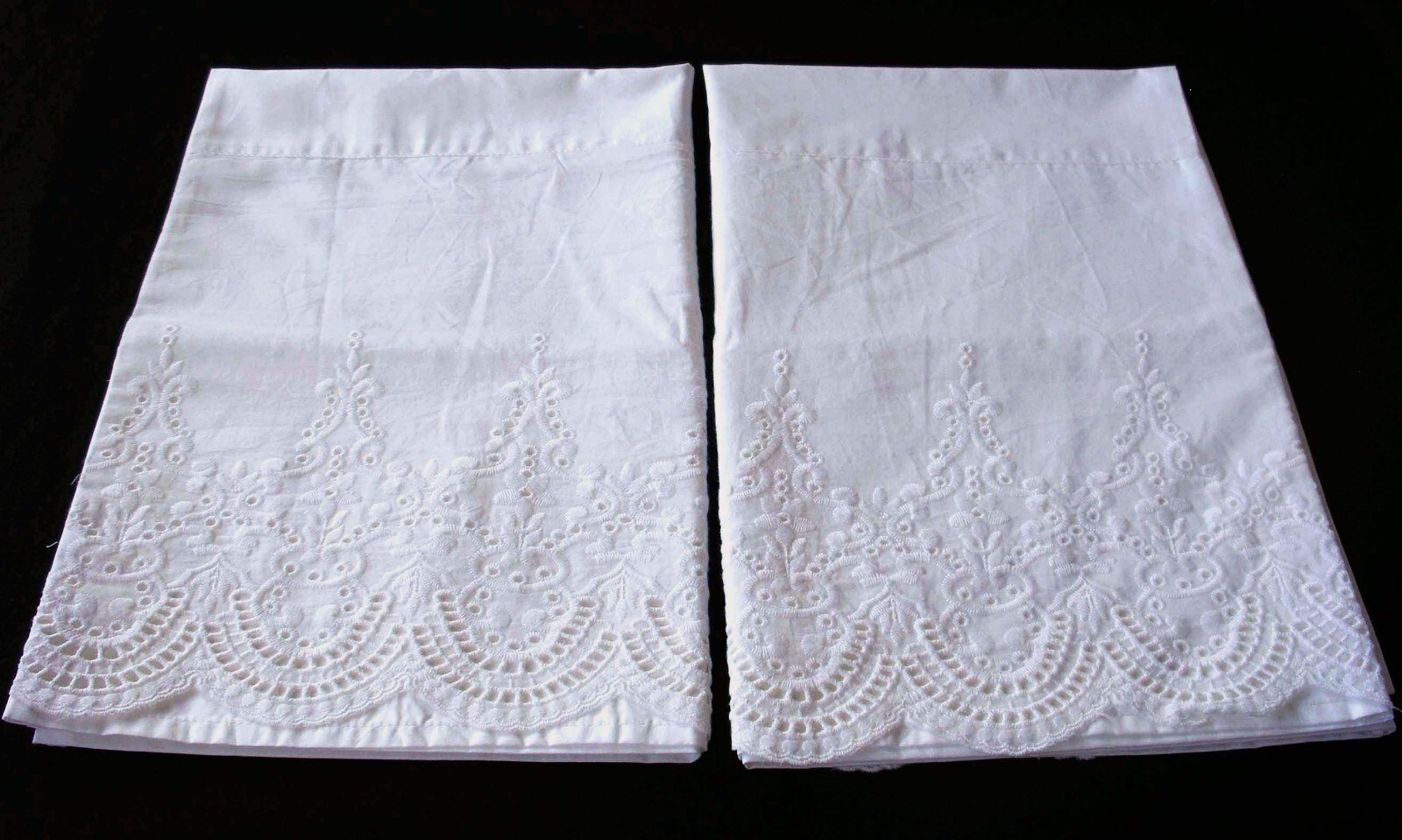 New White Embroidered Lace PillowCases Sham Cotton Sateen queen Pair M2 ...