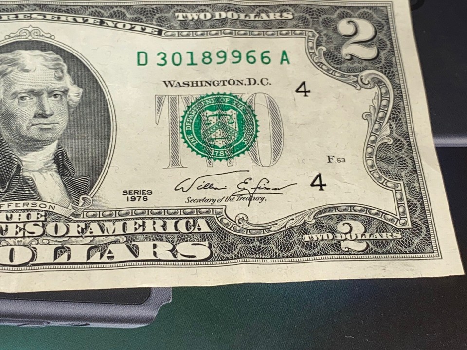 1976 2 Dollar Bill Bicentennial Year MISPRINTED Treasury Seal GREAT ...