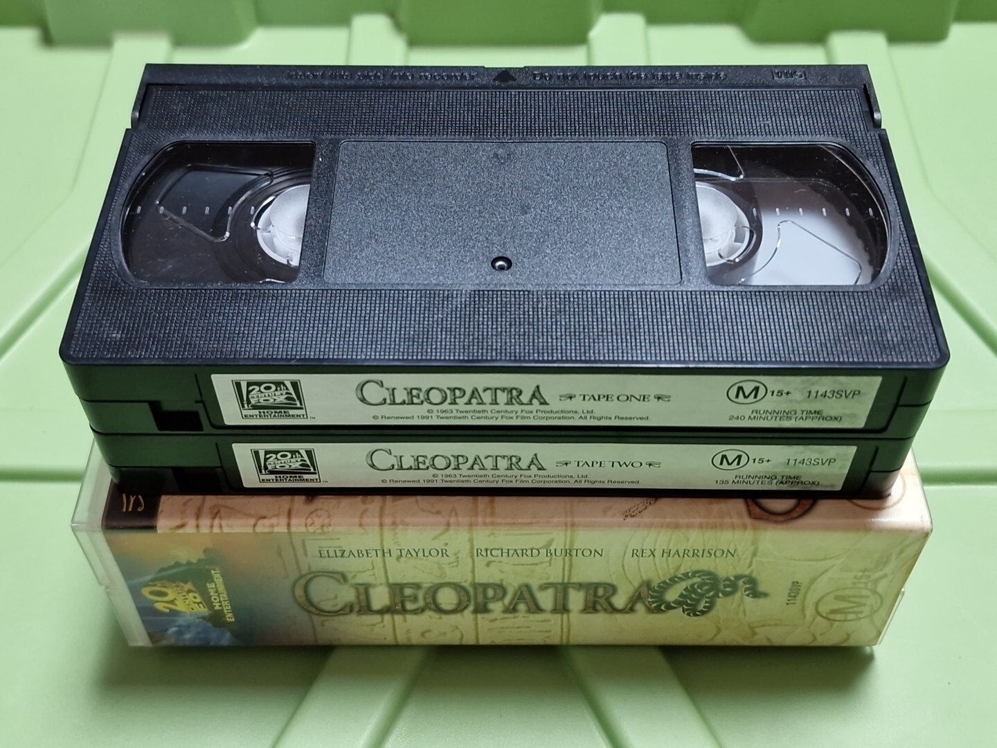 Cleopatra Vhs 2001 Box Set Elizabeth Taylor, Richard Burton, Watched ...
