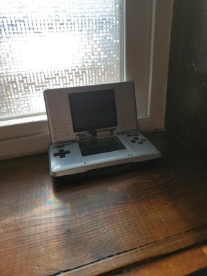 Nintendo DS Phat (original) Works, Hinges Broken 45496716134| eBay