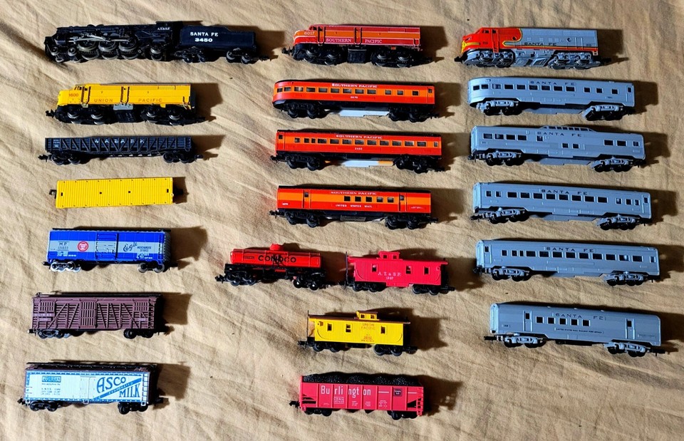 Rare Vintage Train set | eBay