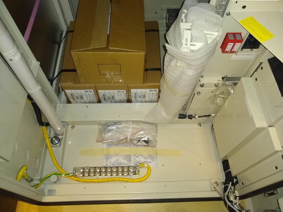 NEW Delta ESOA600-HCU01 HPL3 Outdoor DC Power Cabinet w/ 3 ESR-48/60A ...