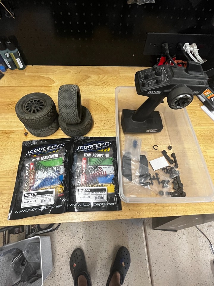 team associated sc10 RS with parts 2wd ATR no battery Almost ready to ...