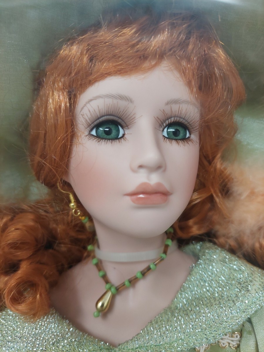 Christina Doll's Instagram, Twitter & Facebook on IDCrawl